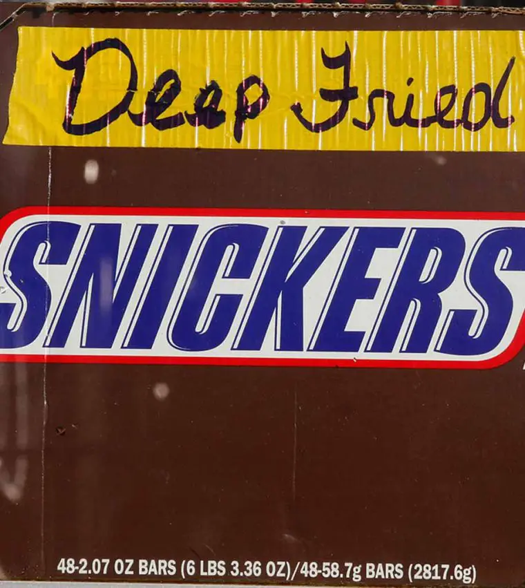 Battered Mars Bars - FunCraftyKitchen